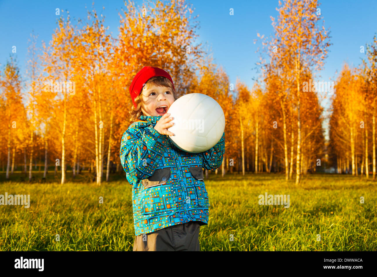 Child kid happy laughing smile ball hi-res stock photography and images ...