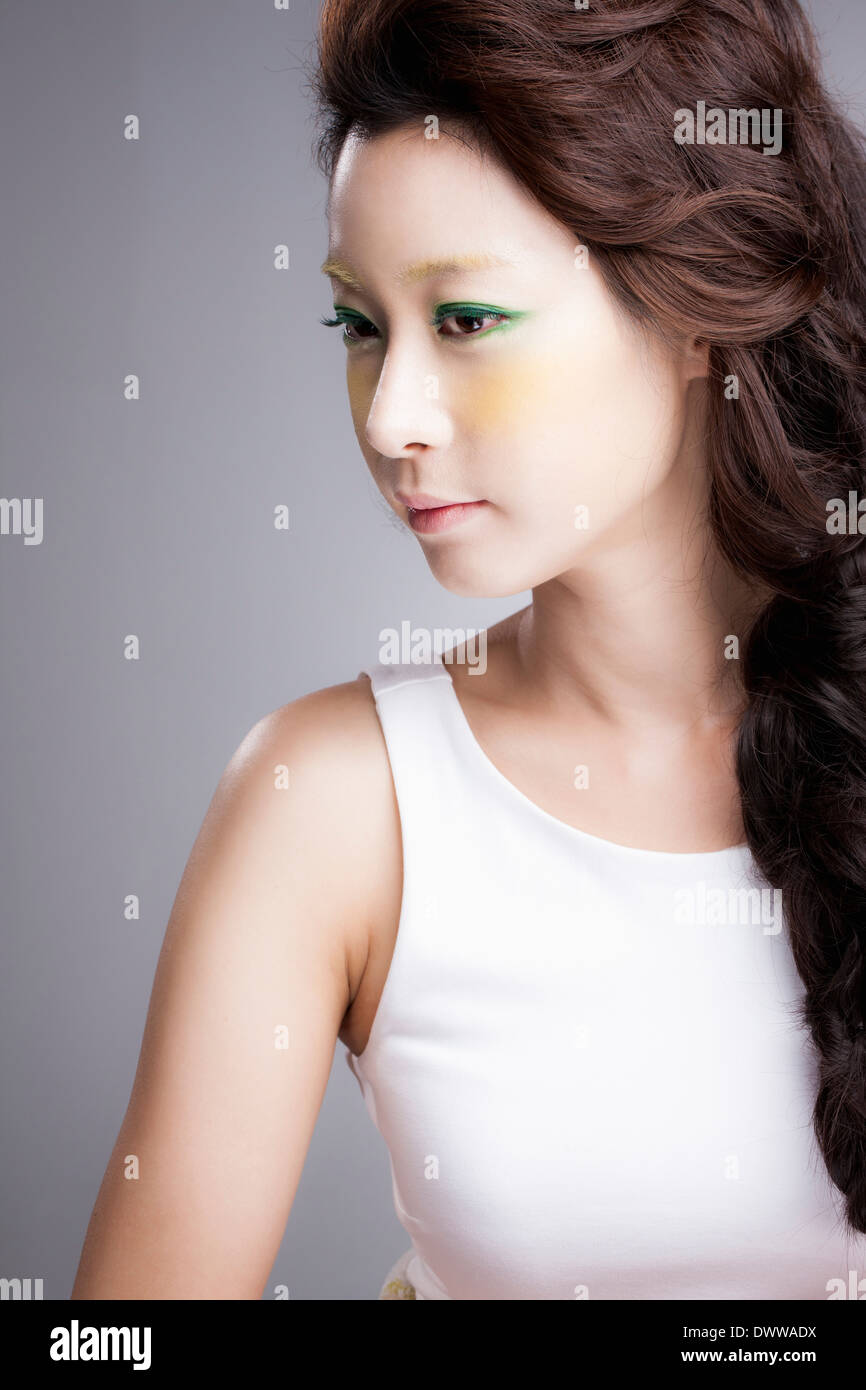 Vibrant green eye hi-res stock photography and images - Alamy