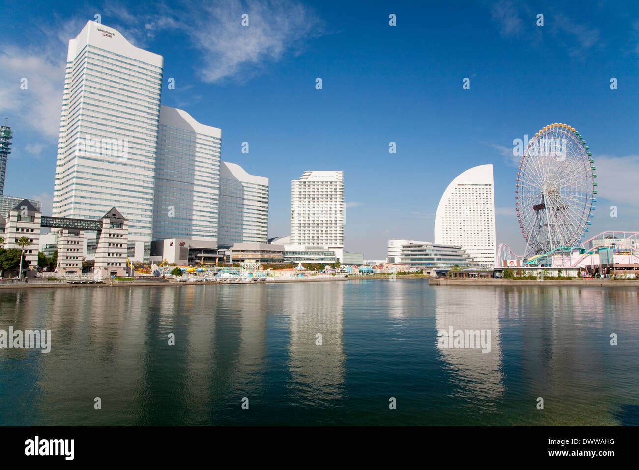 Minato mirai 21 hi-res stock photography and images - Alamy