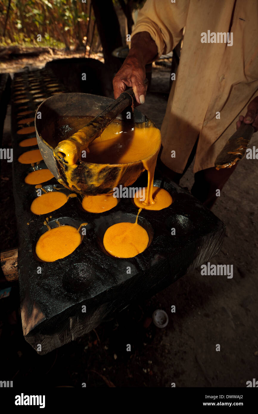 Sugarcane process hi-res stock photography and images - Alamy