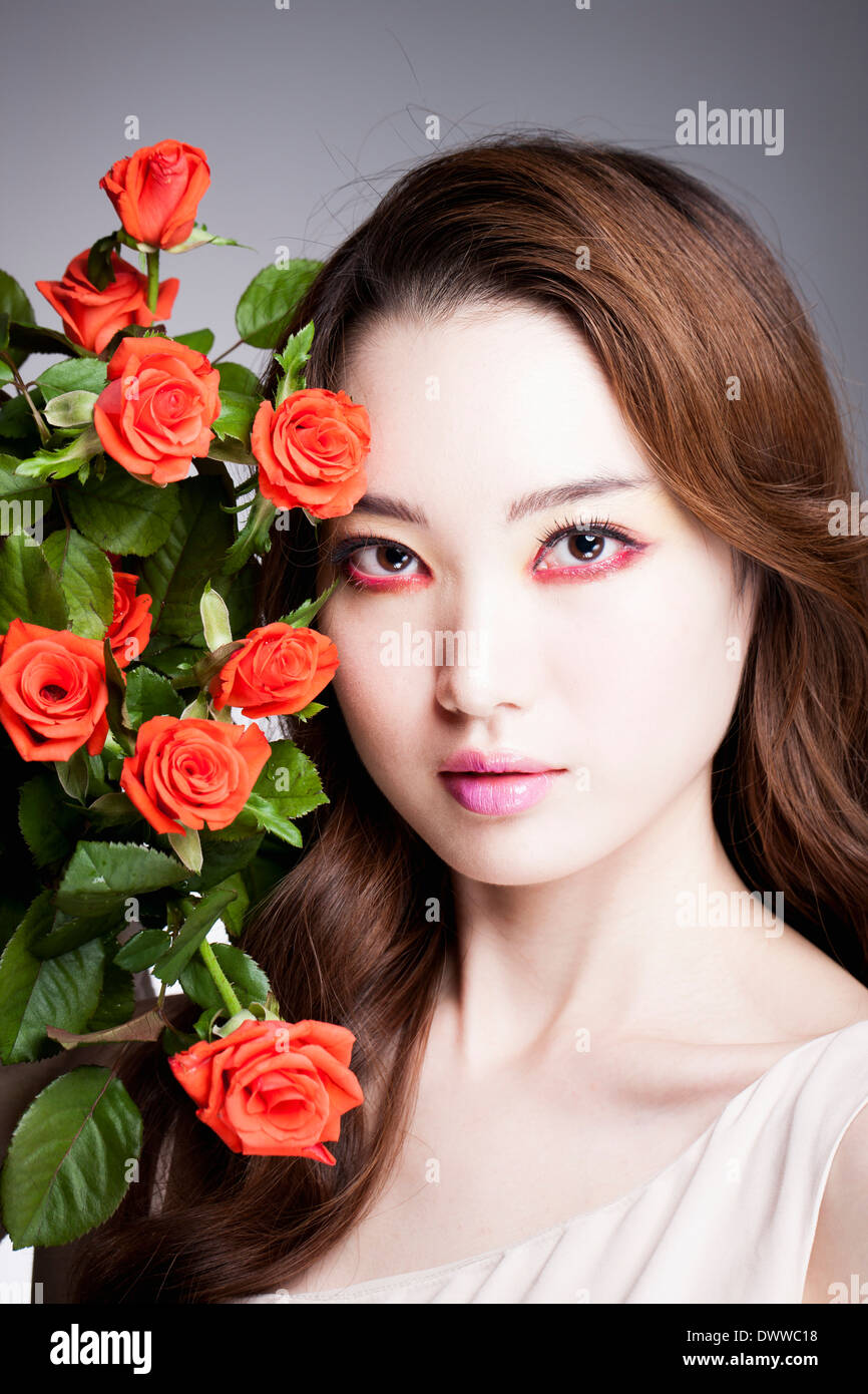 Red rose facade hi-res stock photography and images - Alamy