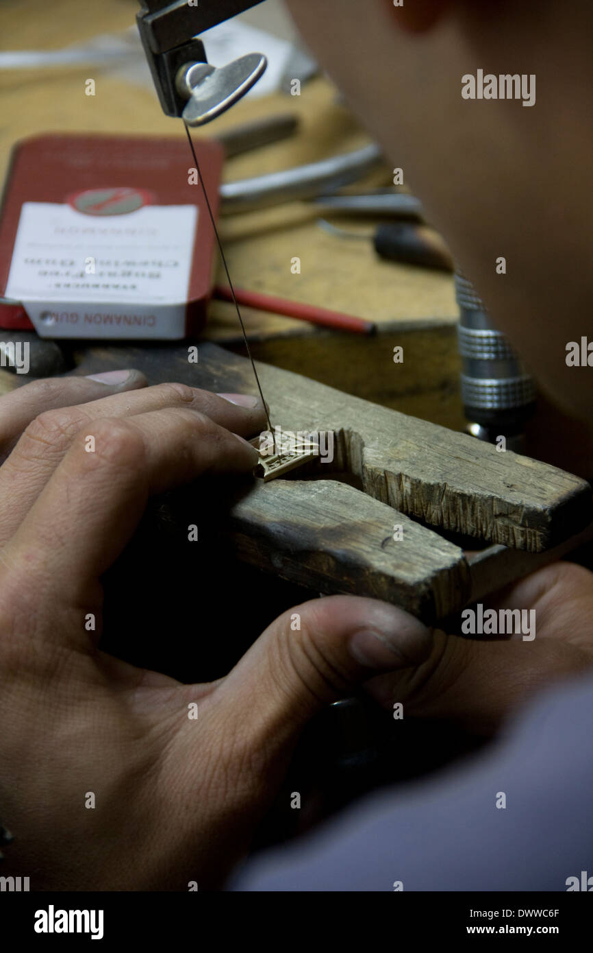 Sawing patterns hi-res stock photography and images - Alamy