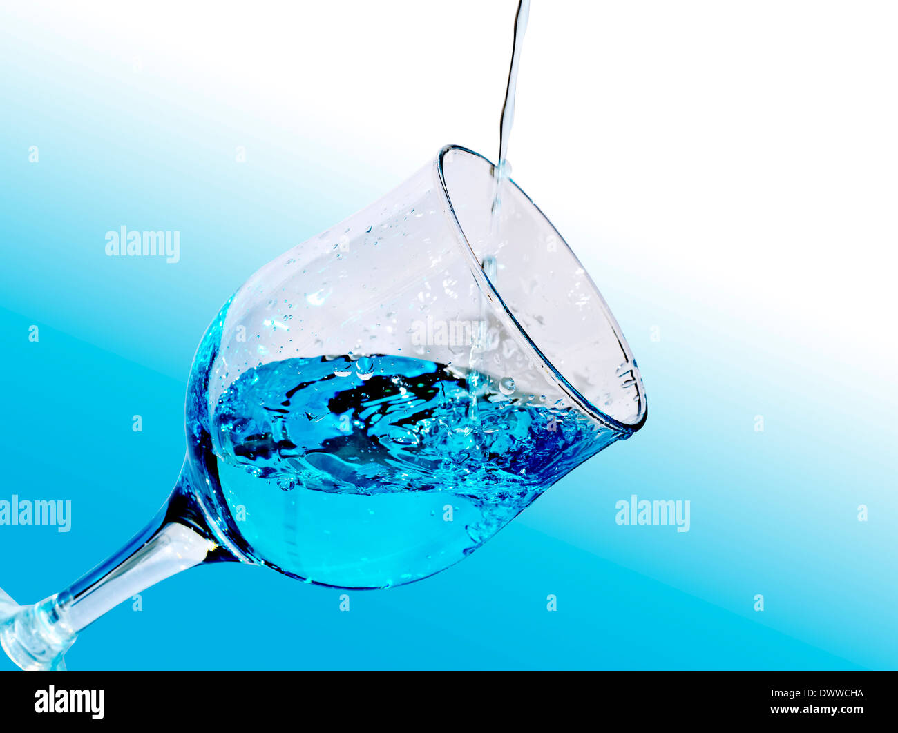 Glass liquid hi-res stock photography and images - Alamy