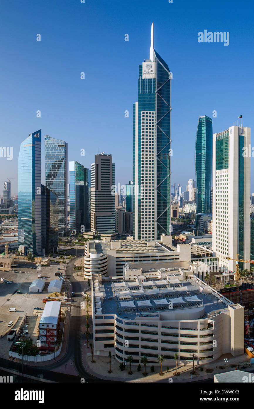 Modern kuwait city hi-res stock photography and images - Alamy