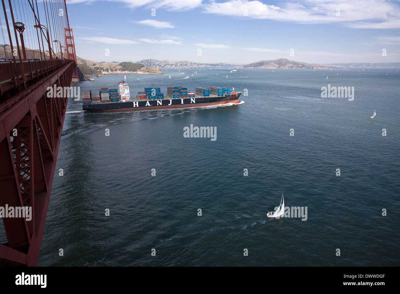 Container Ship, Golden Gate Bridge, San Francisco, California, USA ...