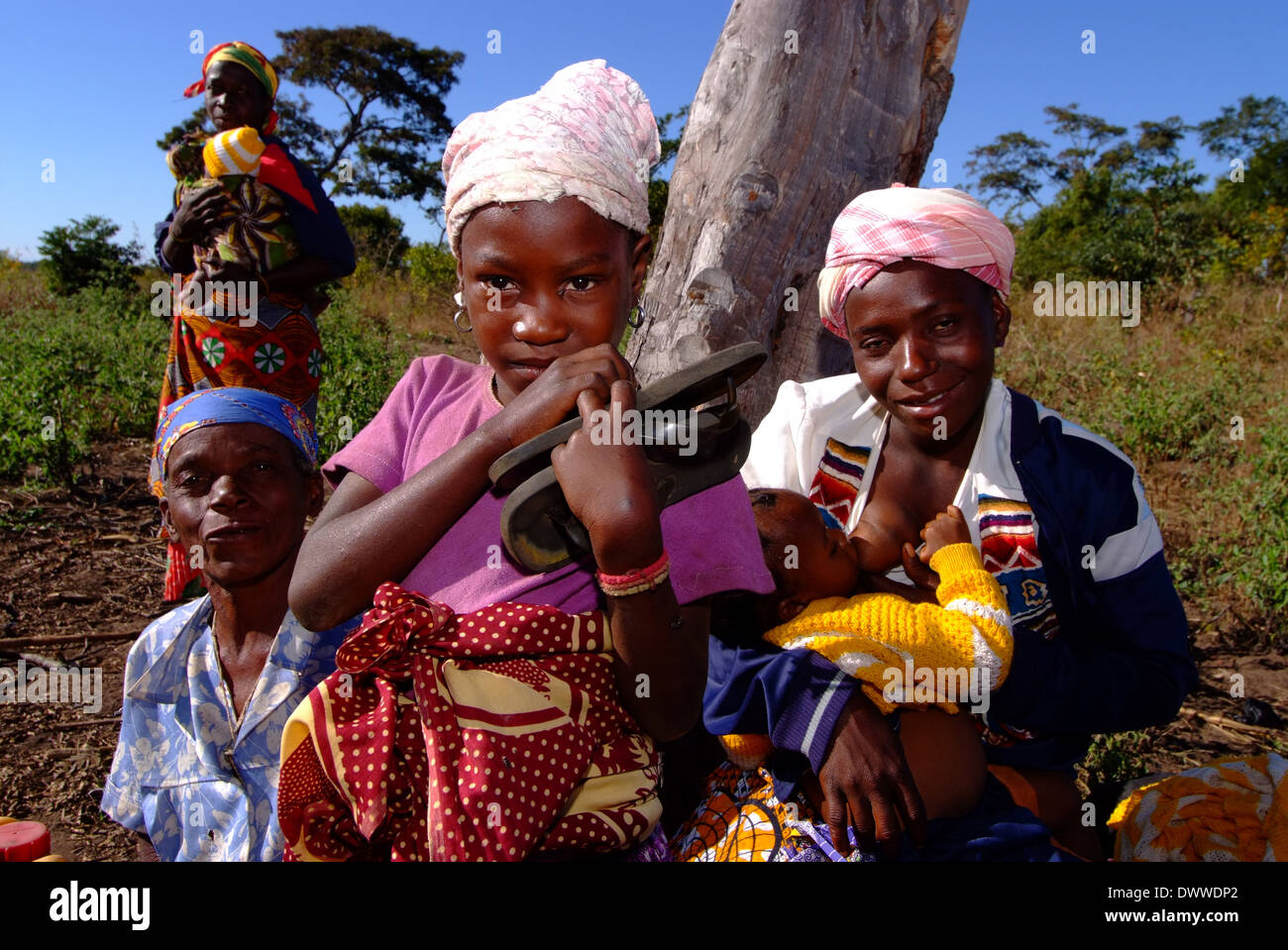 Rural african family hi-res stock photography and images - Alamy