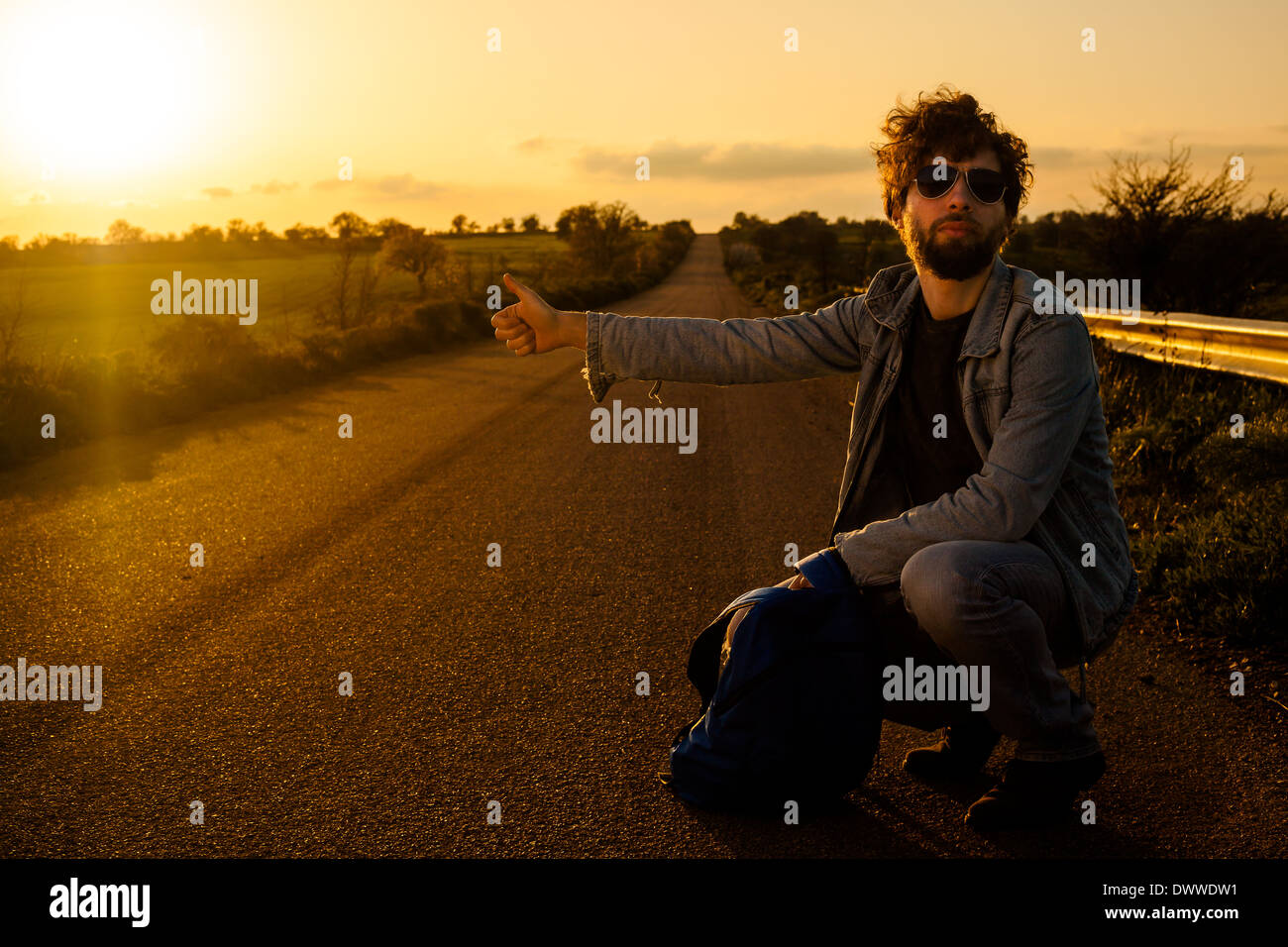 Hitchhiking hi-res stock photography and images - Alamy