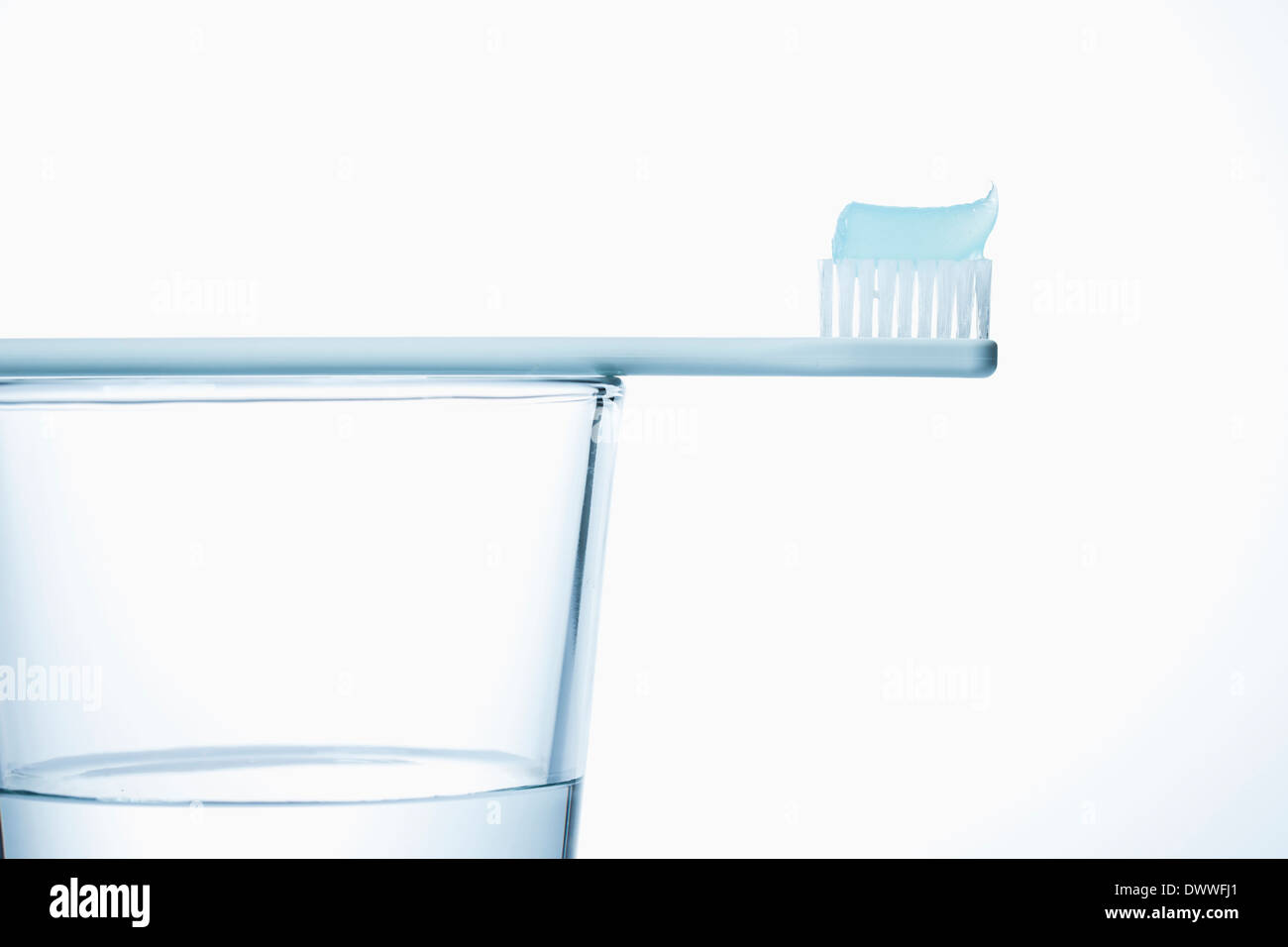 Toothbrush and toothpaste water hi-res stock photography and images - Alamy