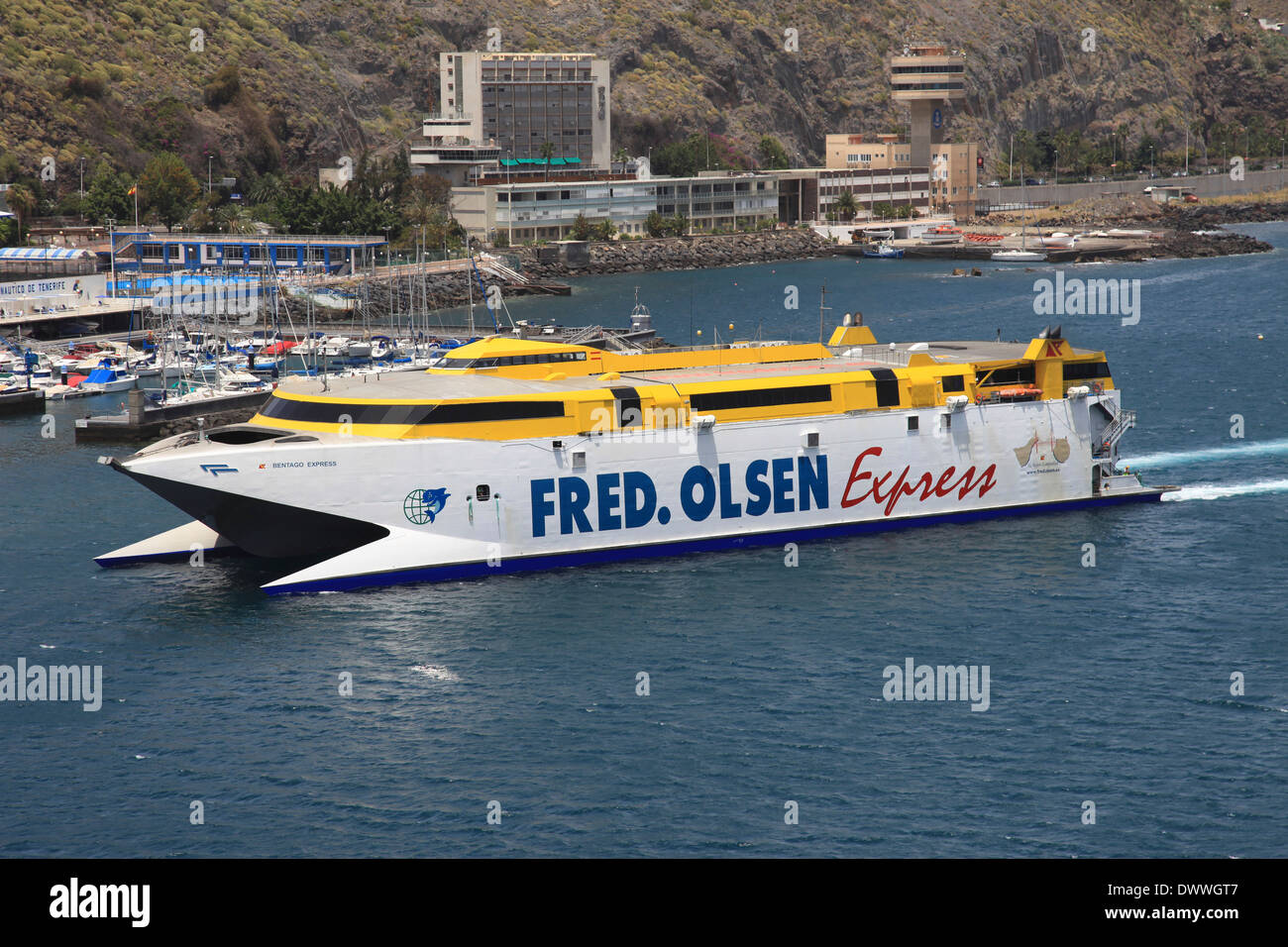 Fred Olsen Express ferry mv Bentago Express entering Santa Cruz harbor ...