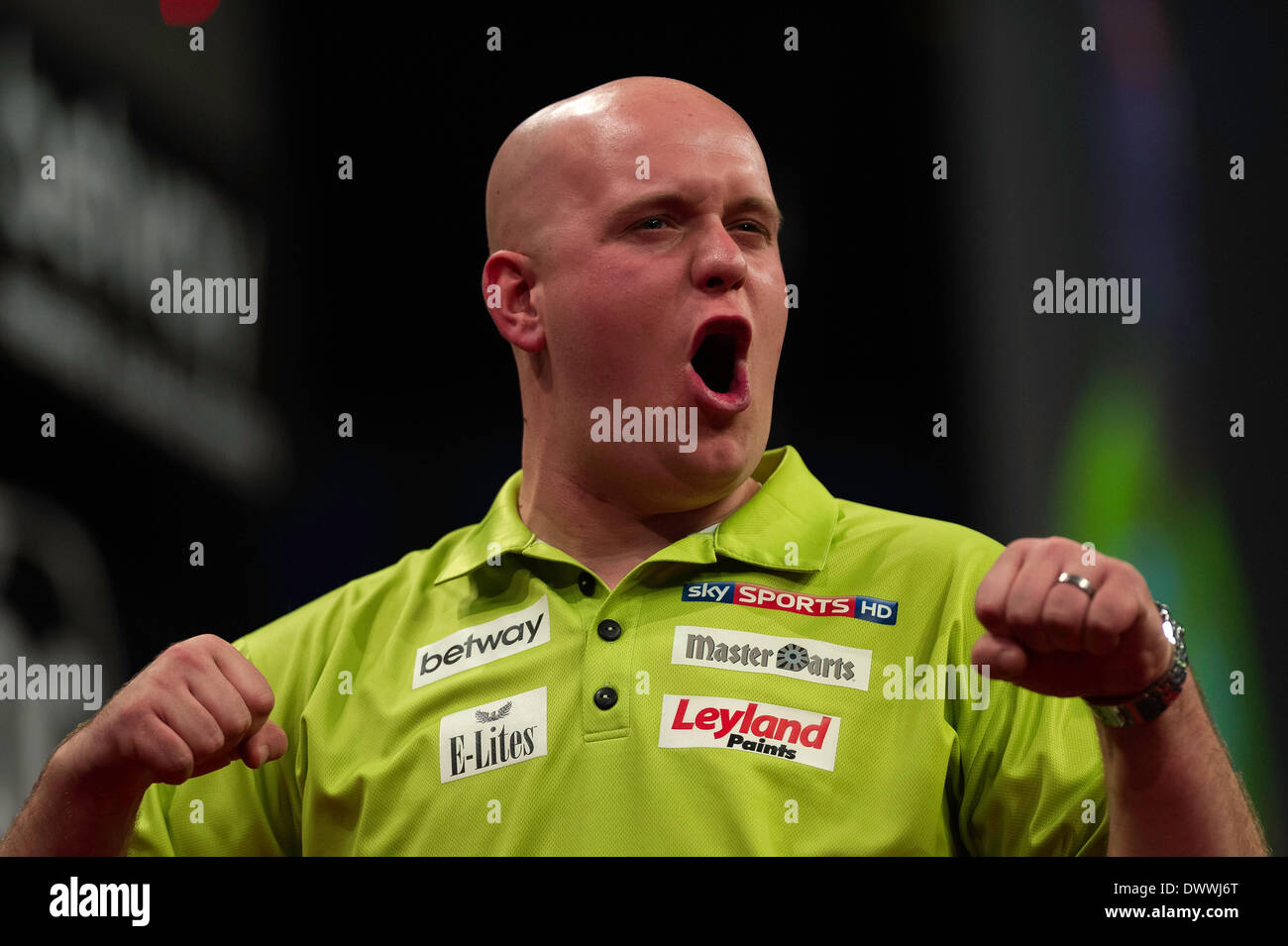 Michael mighty mike van gerwen hi-res stock photography and images - Alamy
