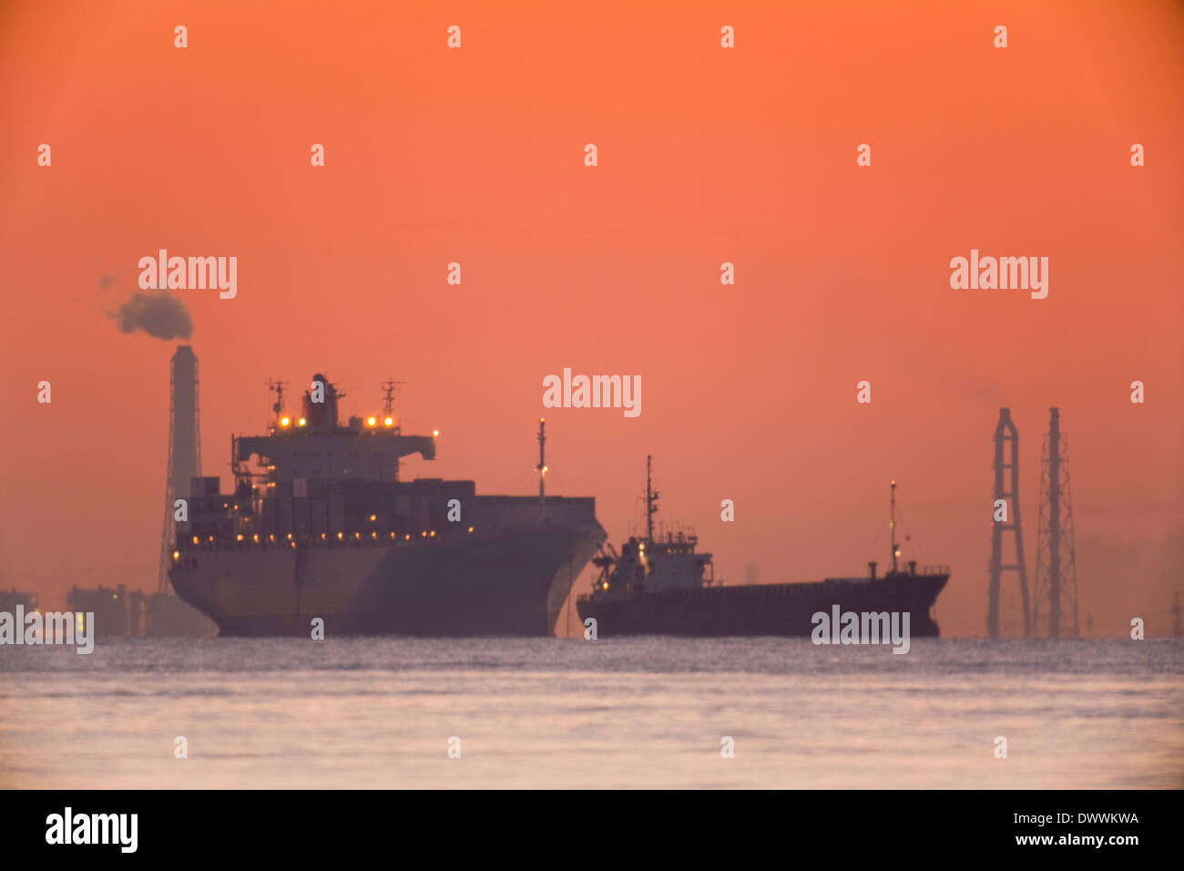 Container ships in Tokyo Bay, Japan Stock Photo - Alamy