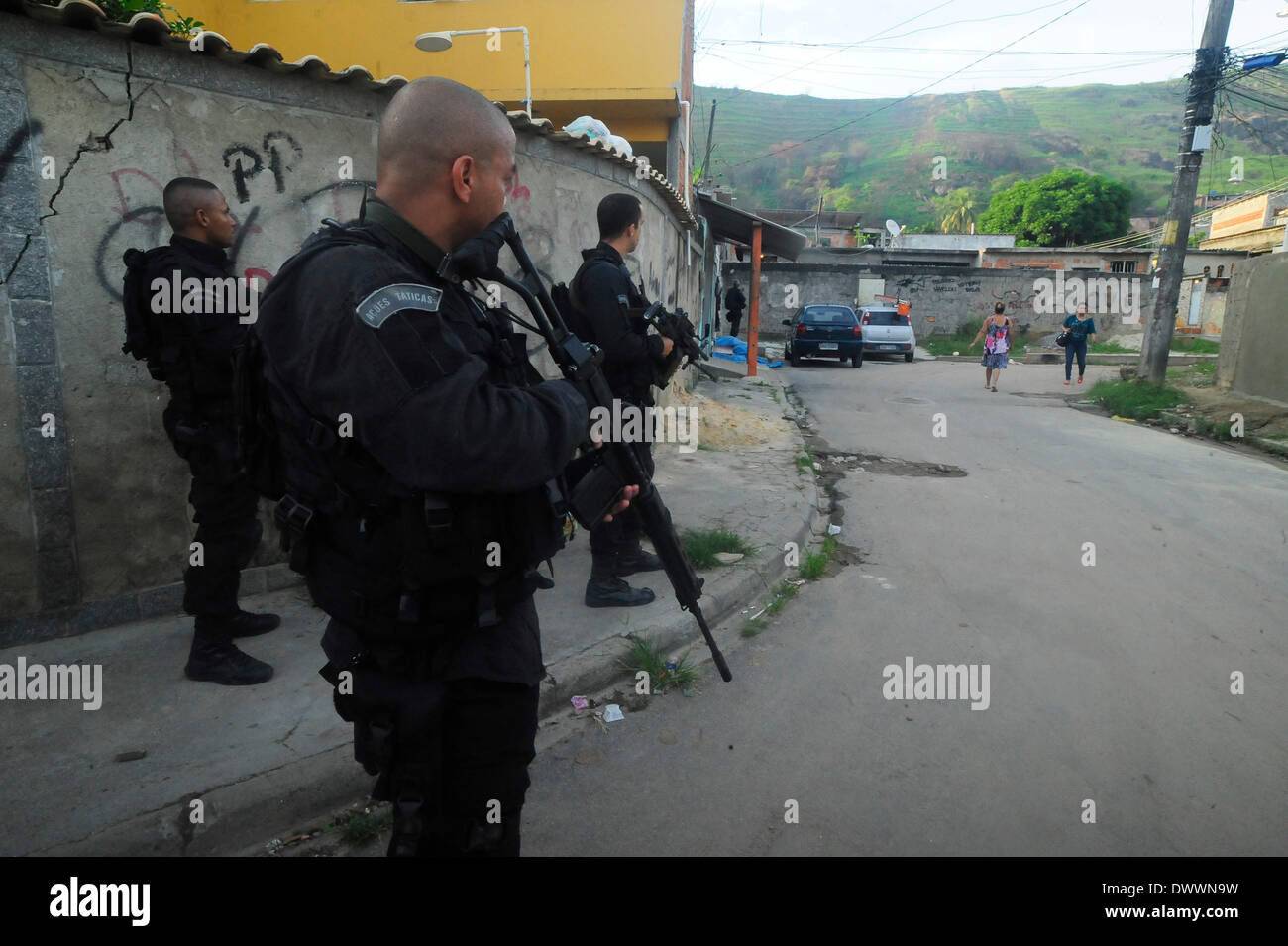 Ocupacao upp rj hi-res stock photography and images - Alamy