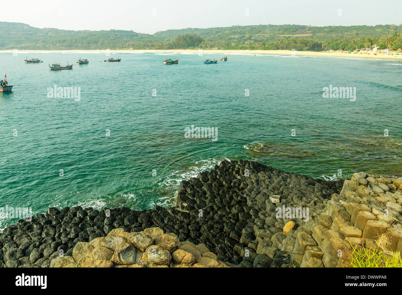 Ghenh da dia Vietnam Stock Photo - Alamy