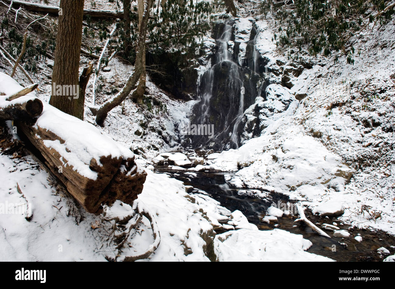 Cataract Falls and New Snow in the Great Smoky Mountains National Park ...