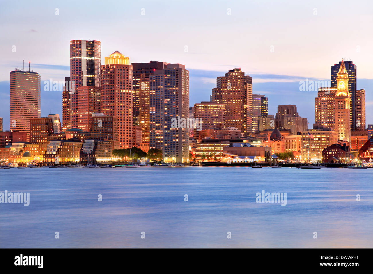 Dusk usa lighting boat hi-res stock photography and images - Alamy