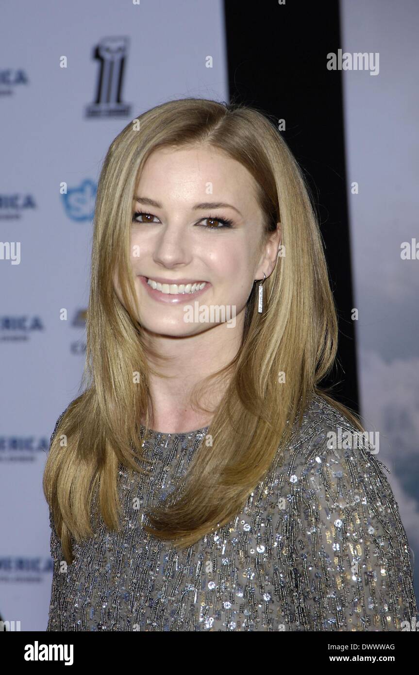 Los Angeles, CA, USA. 13th Mar, 2014. Emily VanCamp at arrivals for ...