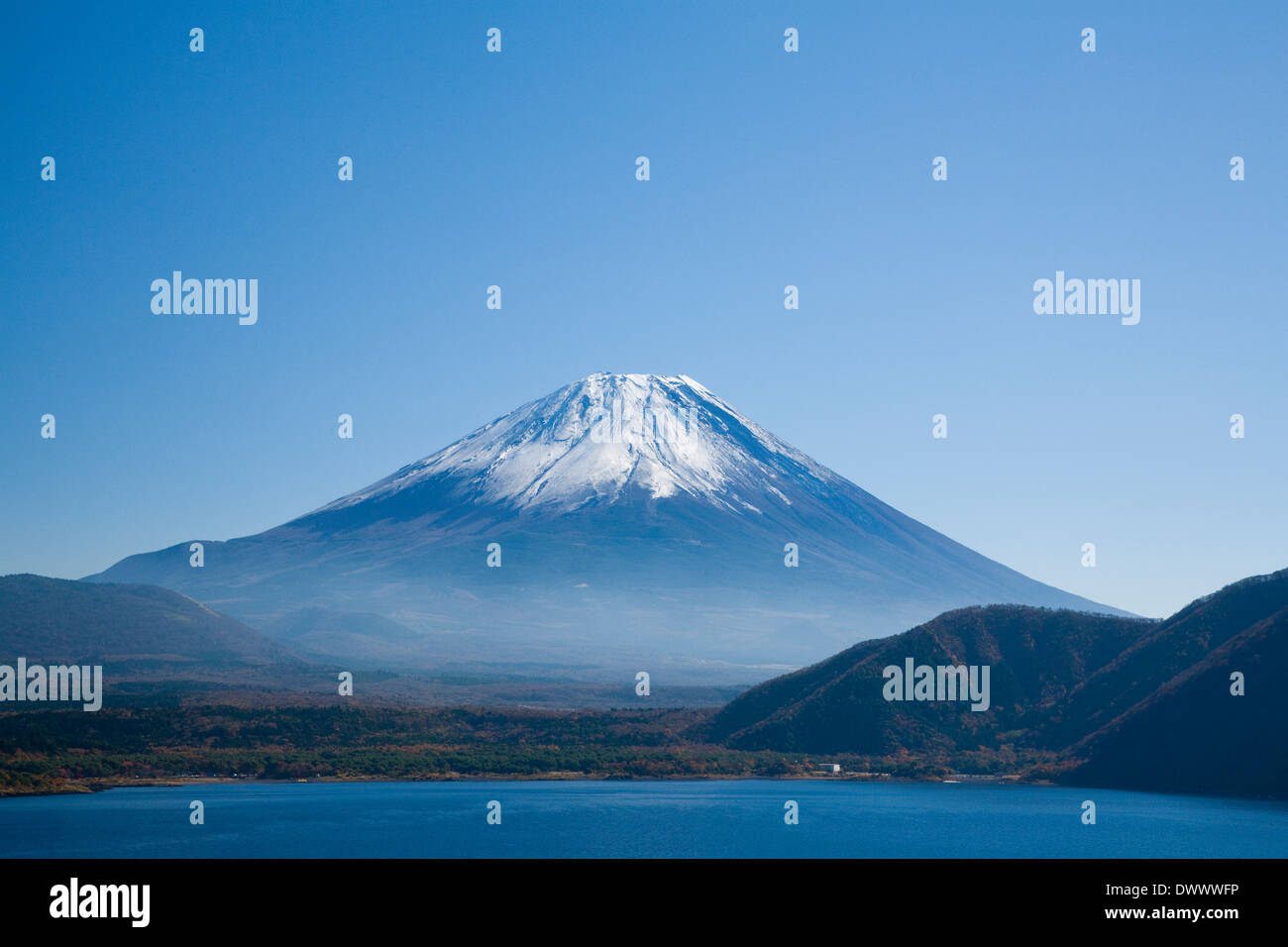 Mt fuji capped with snow hi-res stock photography and images - Alamy