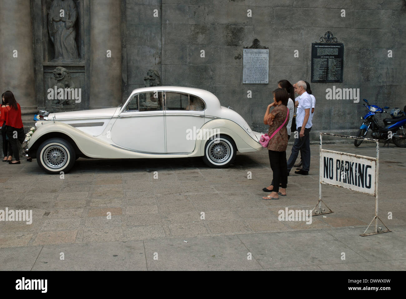 Wedding at the Cathedral of Manila, Beaterio, Intramuros, Manila ...