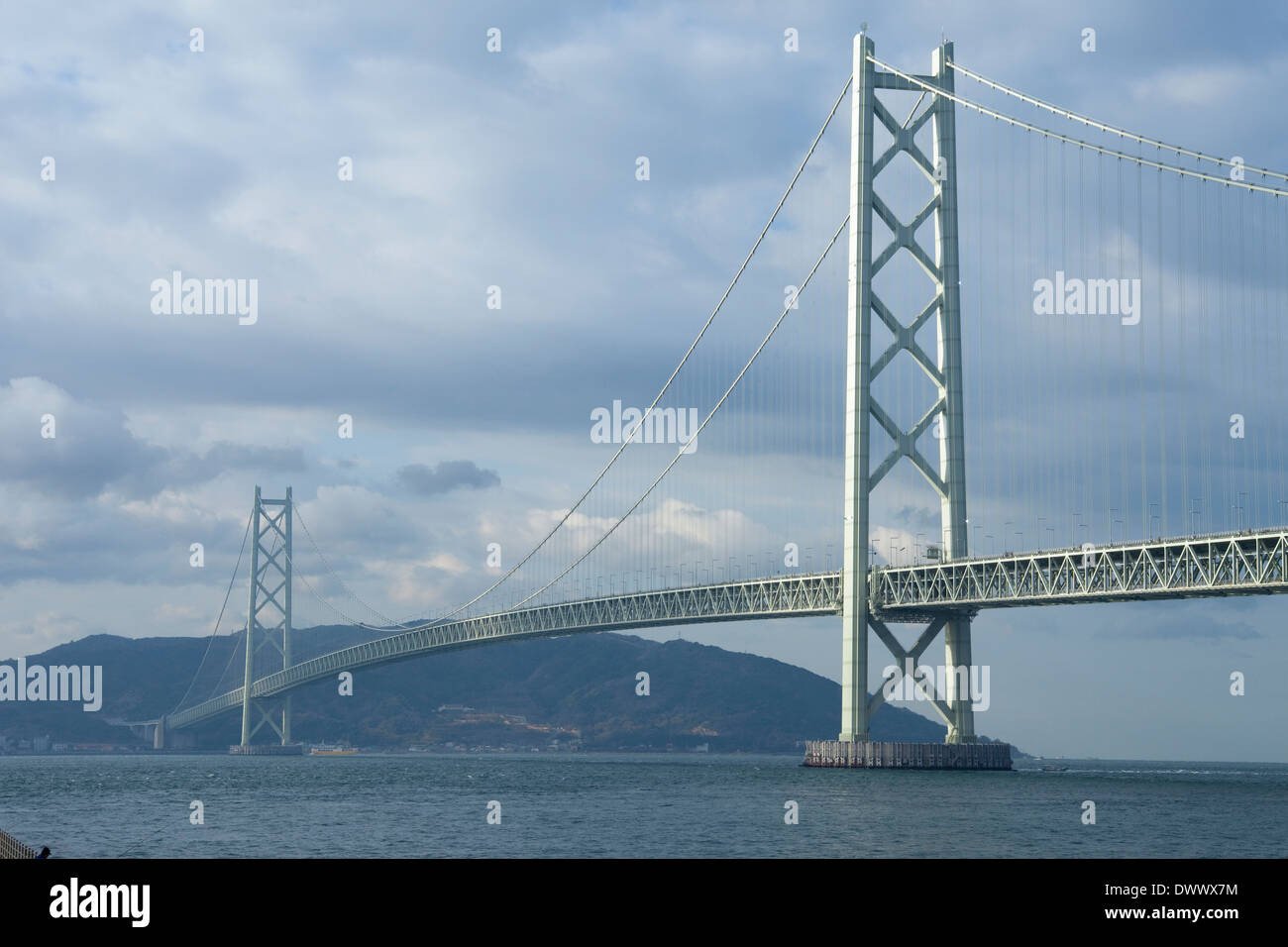 Akashi Kaikyo Bridge Stock Photo - Alamy