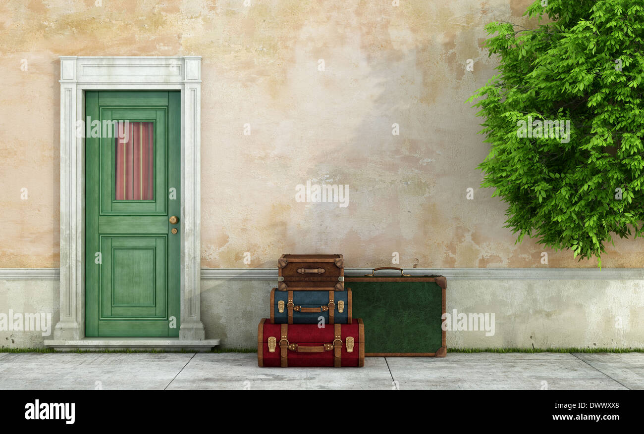 Exterior vintage door hi-res stock photography and images - Alamy