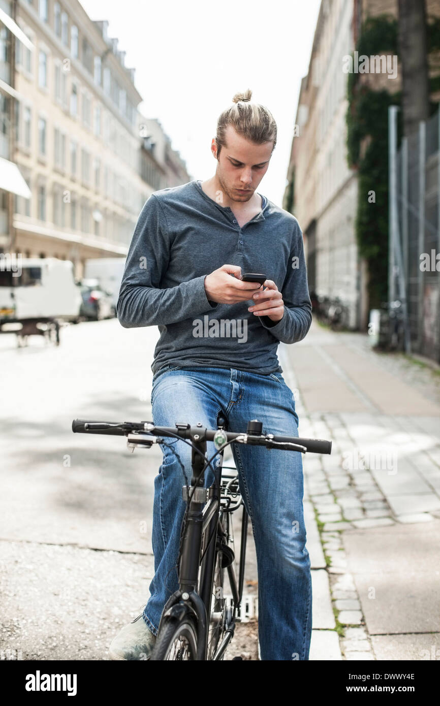 Bicycle technologies hi-res stock photography and images - Alamy