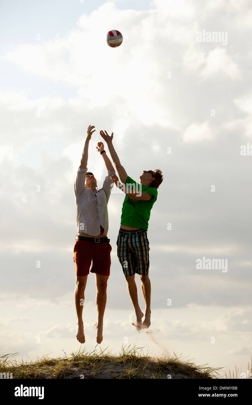 Two verticals hi-res stock photography and images - Alamy