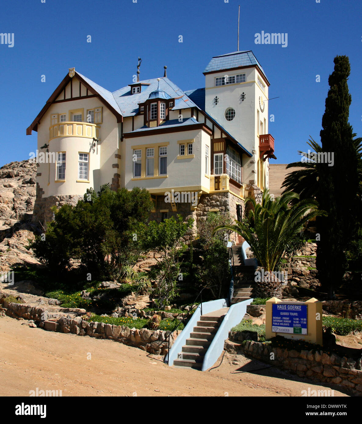 Namibia state house hi-res stock photography and images - Alamy