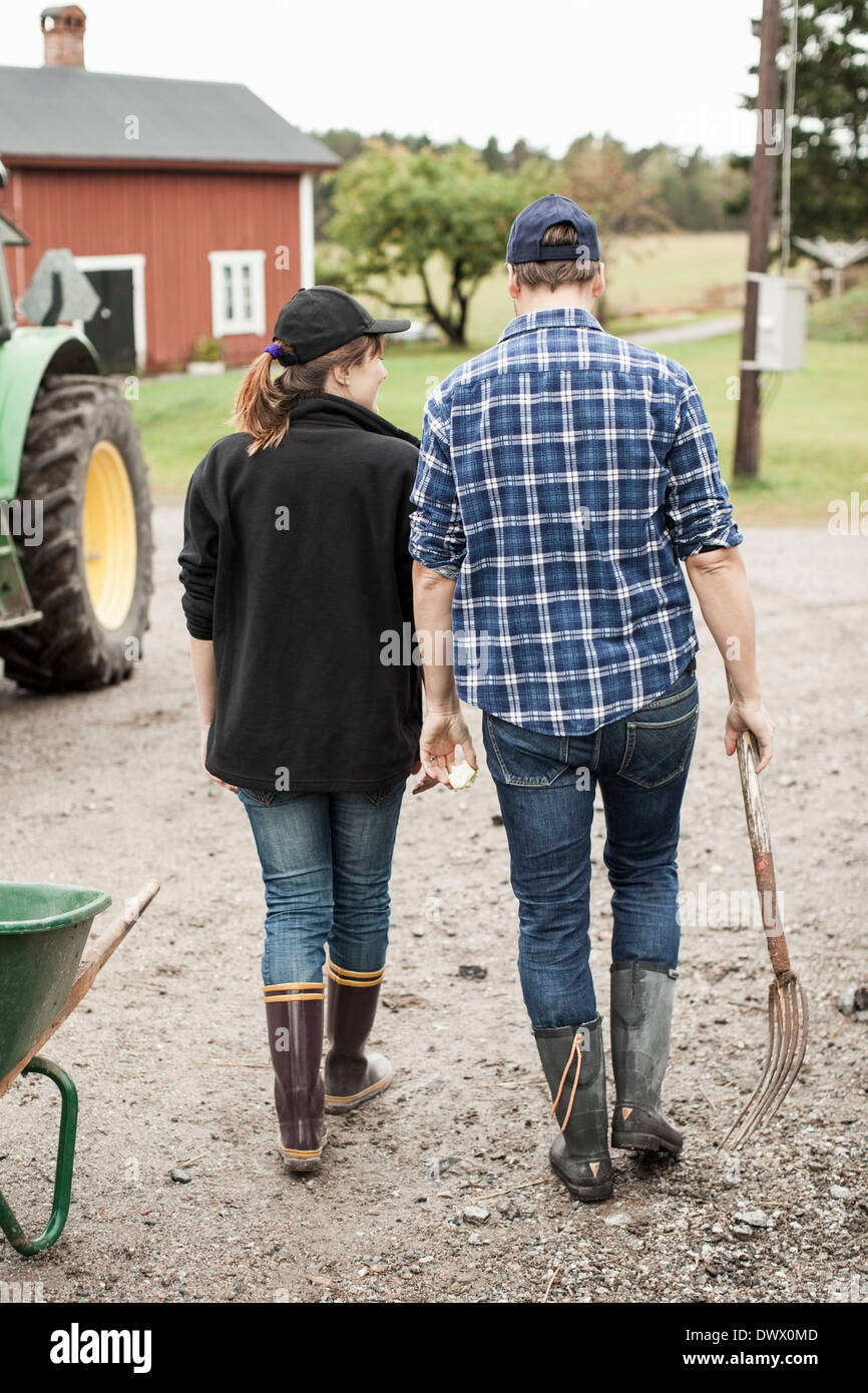 Couple tractor hi-res stock photography and images - Alamy