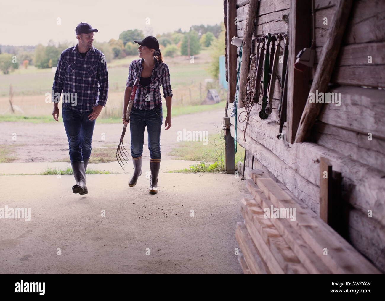 Couples day farms hi-res stock photography and images - Alamy