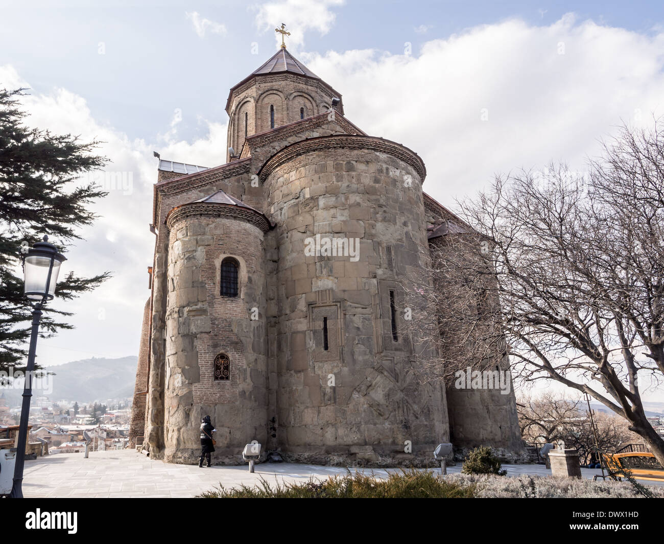 Metekhi church in the old town of Tbilisi, the capital of Georgia Stock ...
