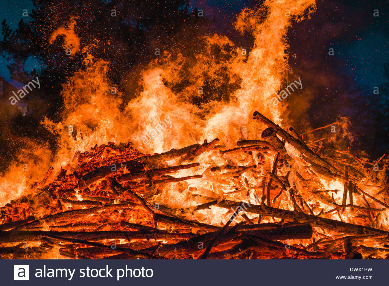 Hot Fire Stock Photos & Hot Fire Stock Images - Alamy