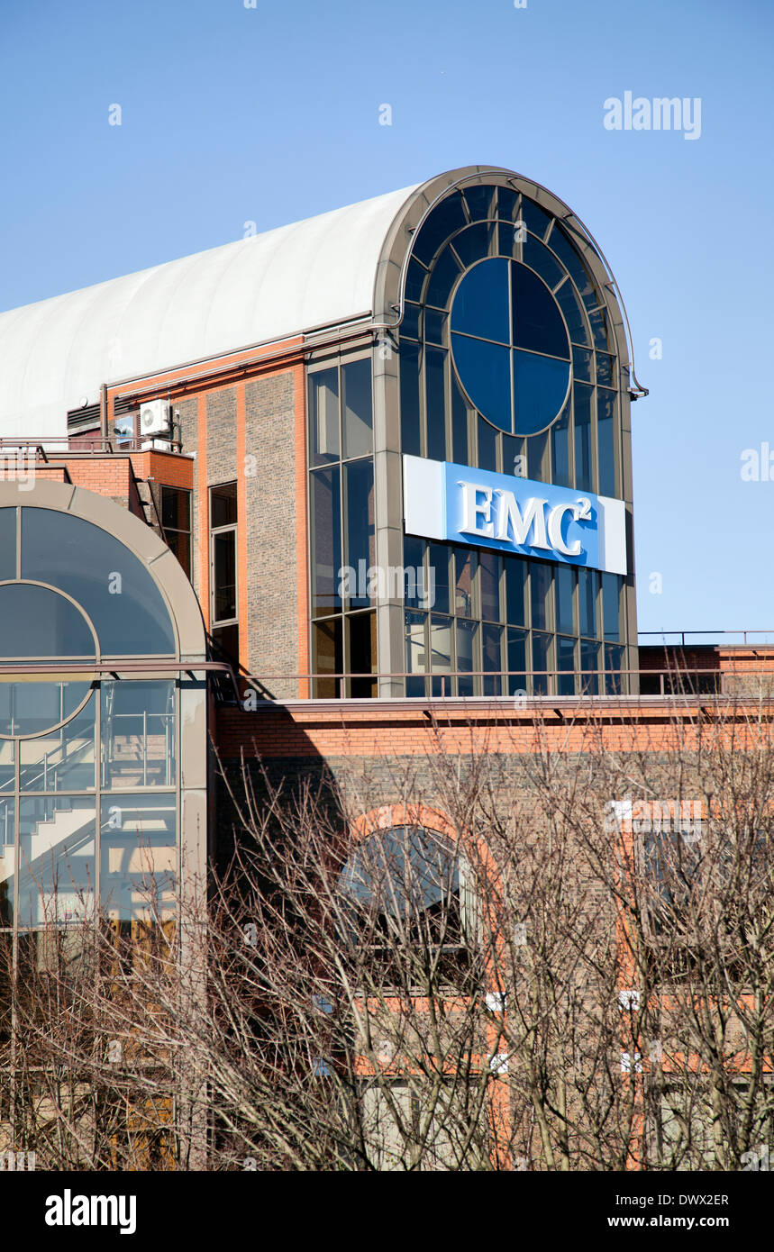 Emc2 building hi-res stock photography and images - Alamy