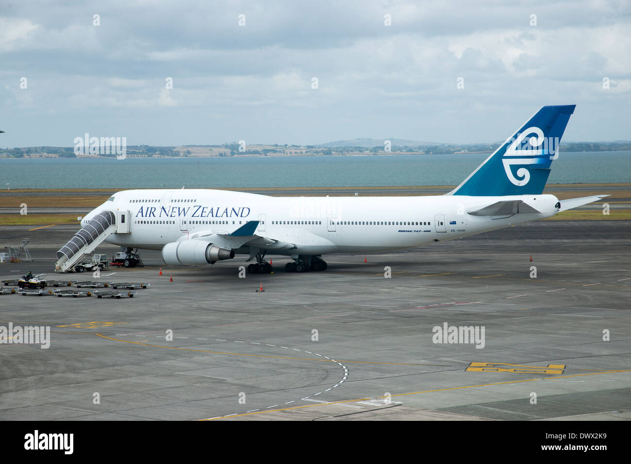 ANZ Boeing 747 400 at Auckland International Airport New Zealand Stock ...