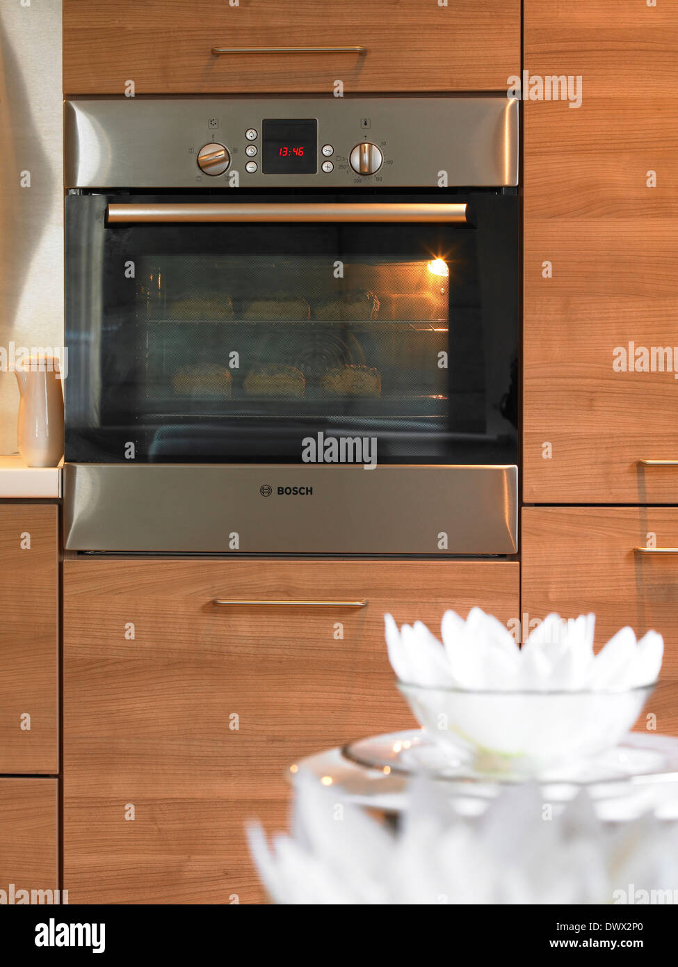 Cooker and oven hob in kitchen Stock Photo - Alamy