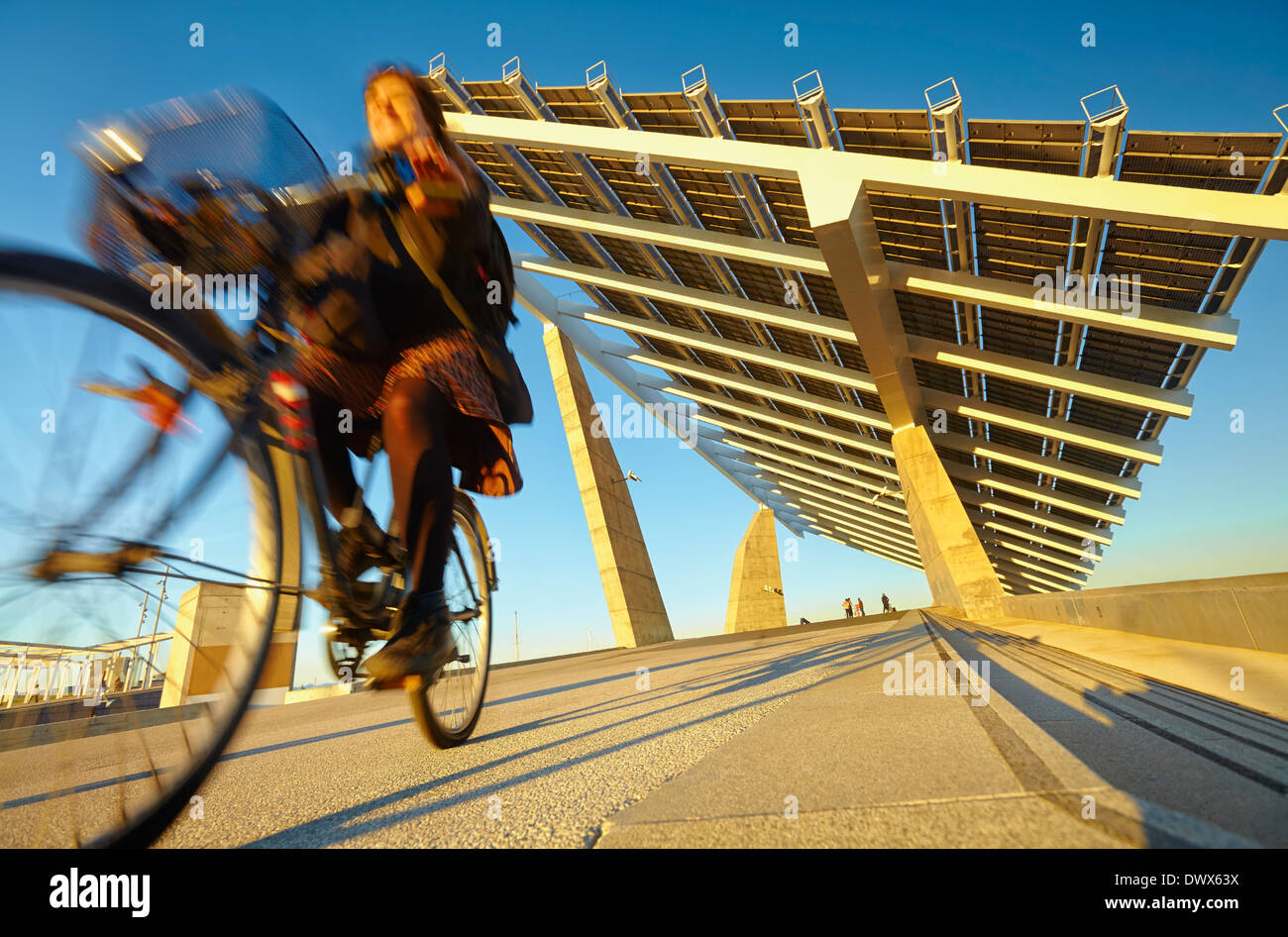 Solar structures hi-res stock photography and images - Alamy