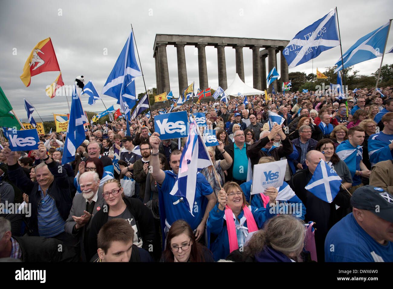 Crowd Waving British Flag High Resolution Stock Photography and Images ...