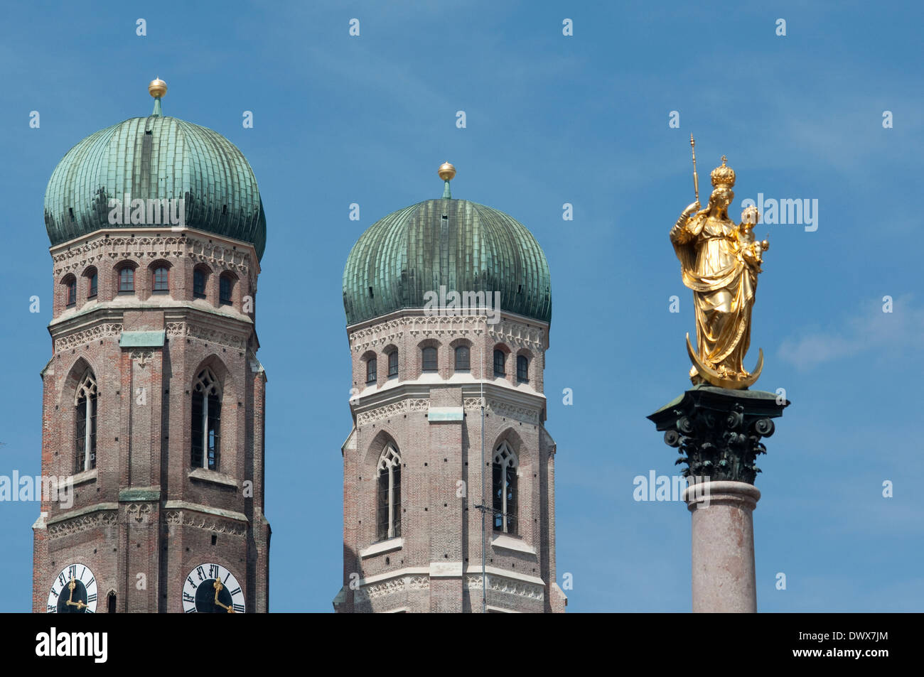 Germany, Bavaria, Munich, Marienplatz Square, Statue of the Virgin Mary ...