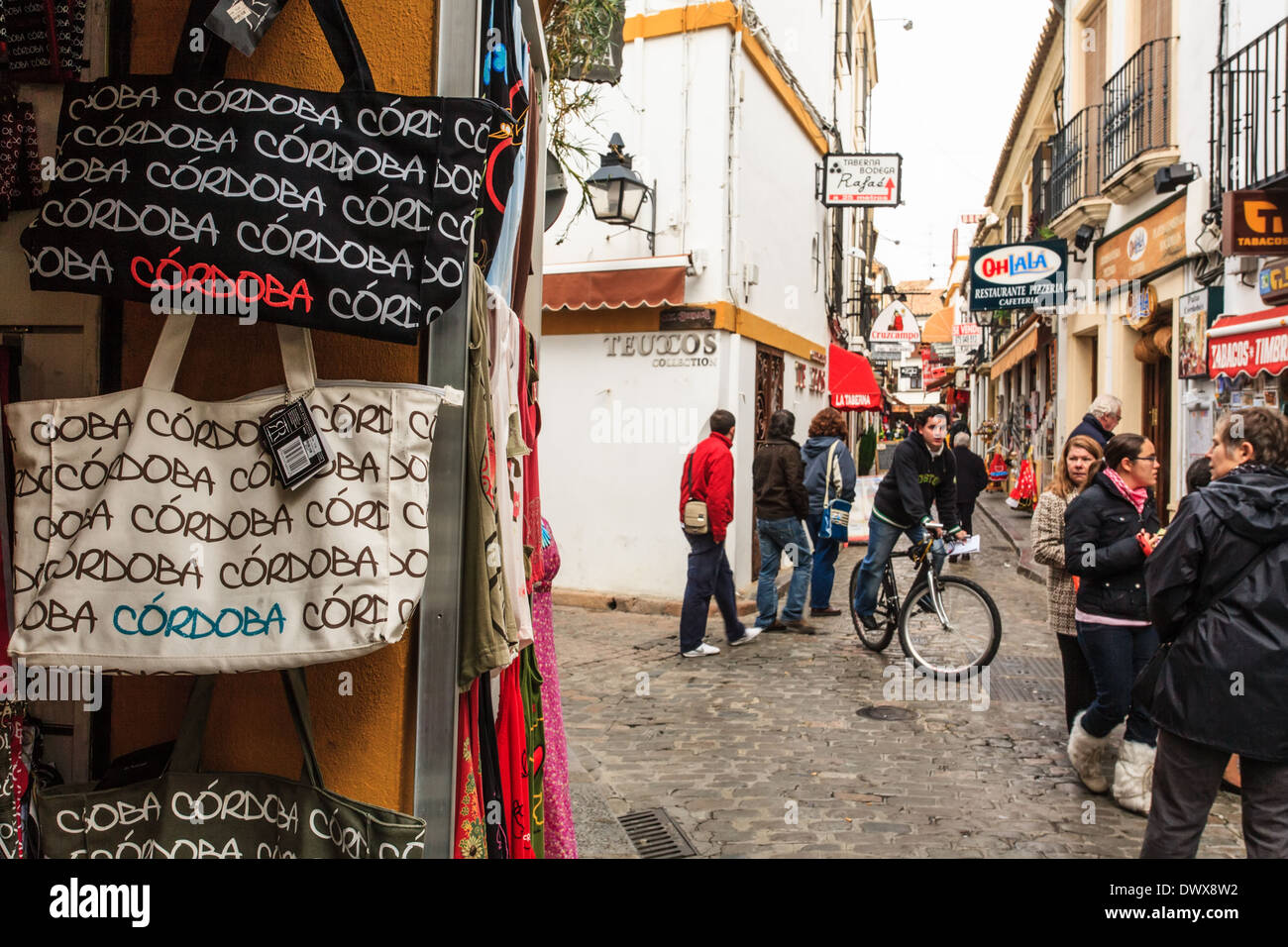 Shopping street cordoba hi-res stock photography and images - Alamy