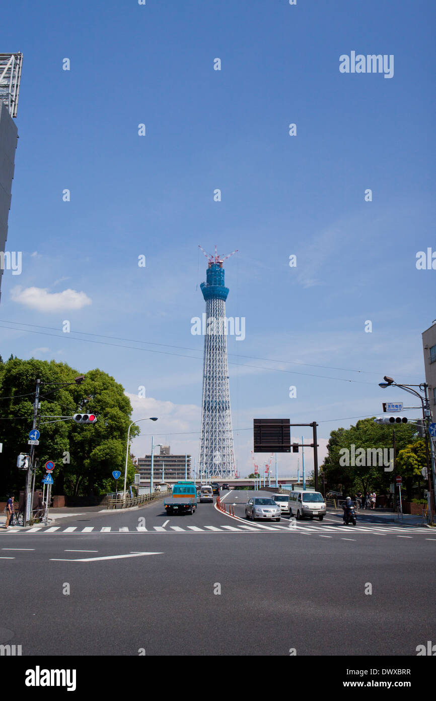 Tokyo tower construction hi-res stock photography and images - Alamy