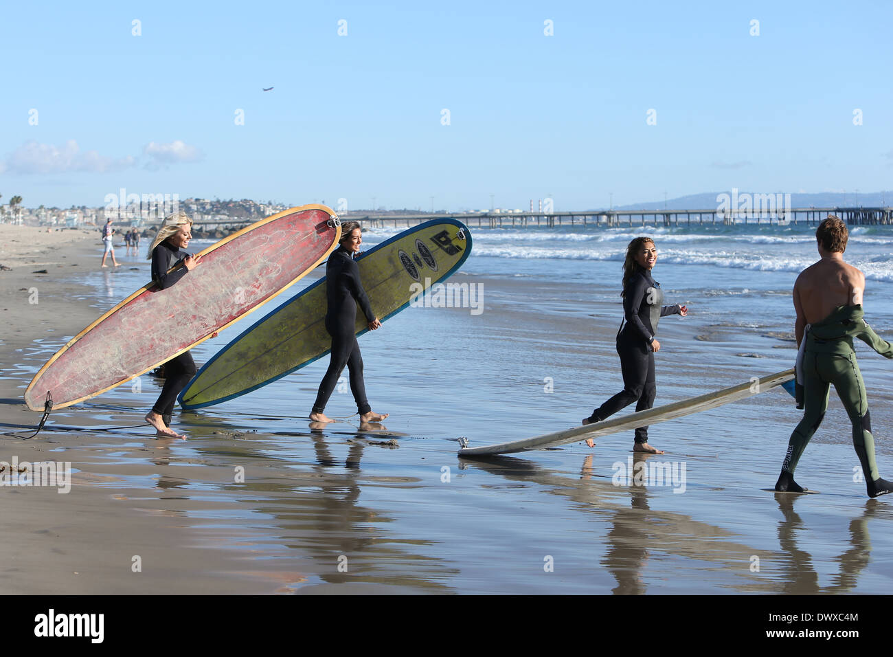 Vanessa White, Frankie Sandford and Mollie King of The Saturdays enjoy ...
