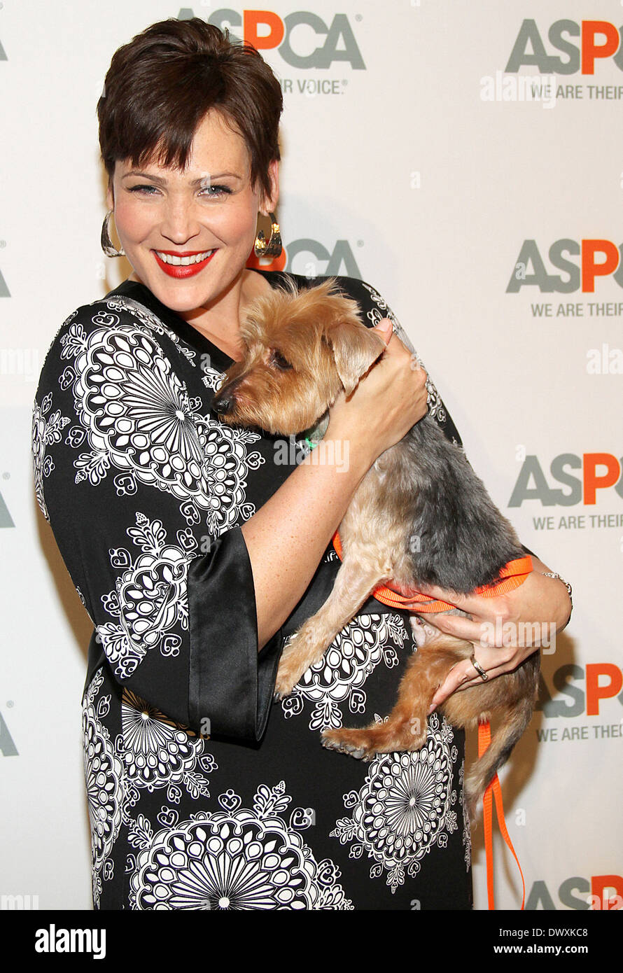 Lisa howard hi-res stock photography and images - Alamy