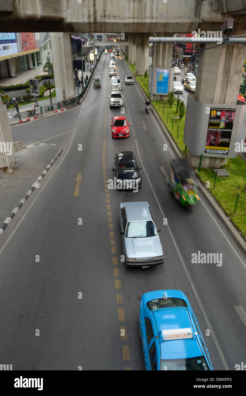 Normal traffic in Bangkok, Thailand. Blurred motion Stock Photo - Alamy