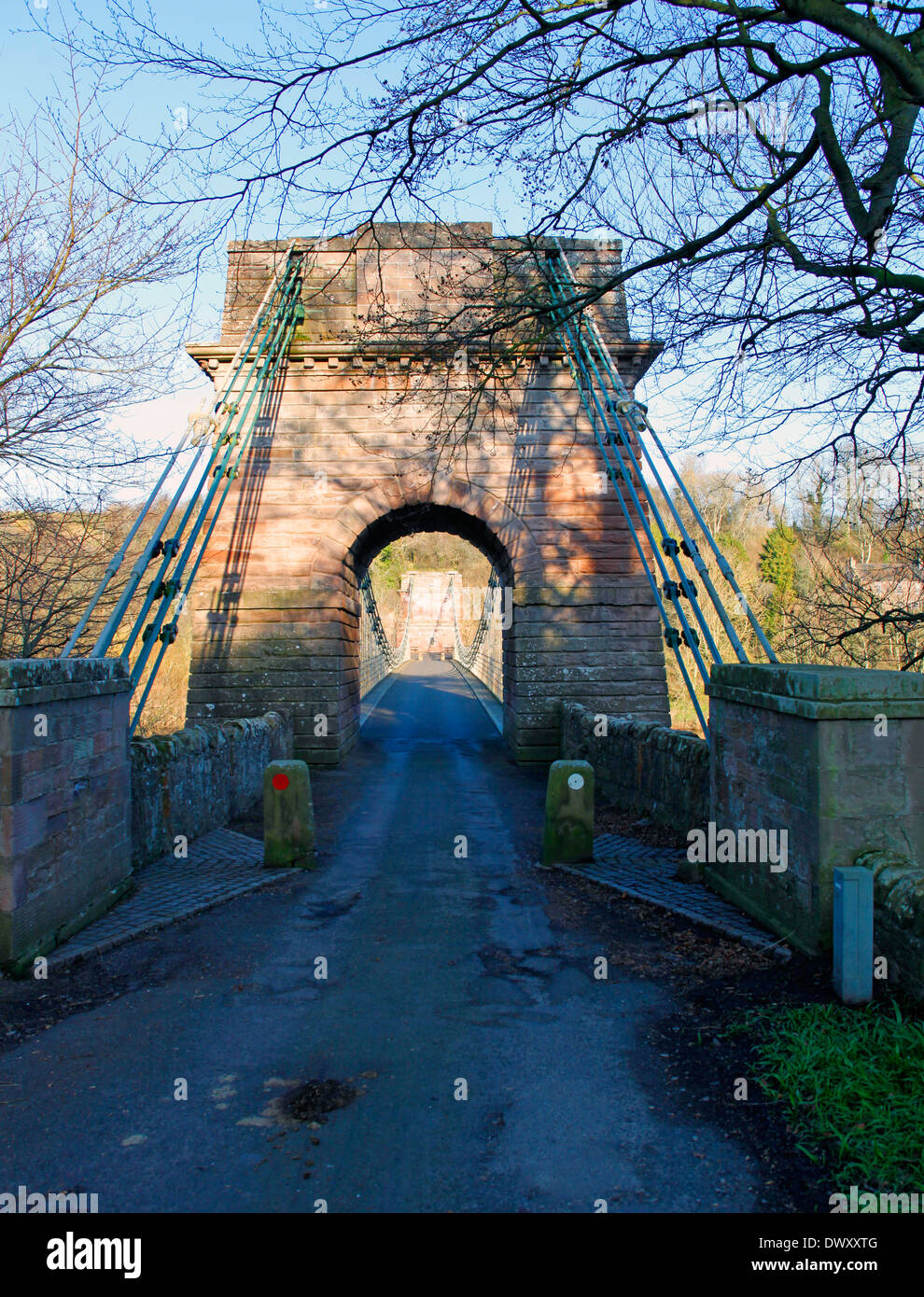 Union chain bridge berwick hi-res stock photography and images - Alamy