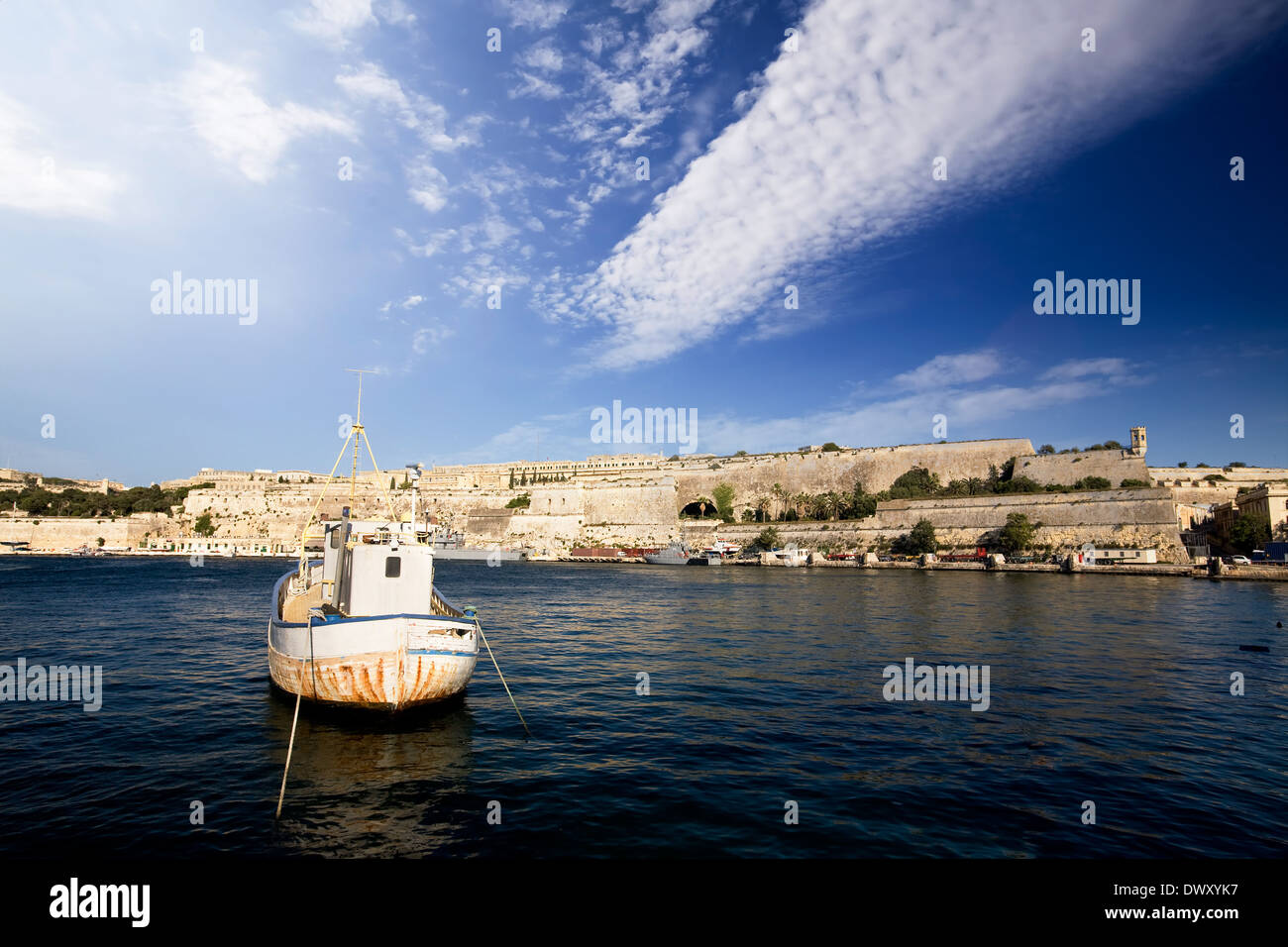Old boat harbor hi-res stock photography and images - Alamy