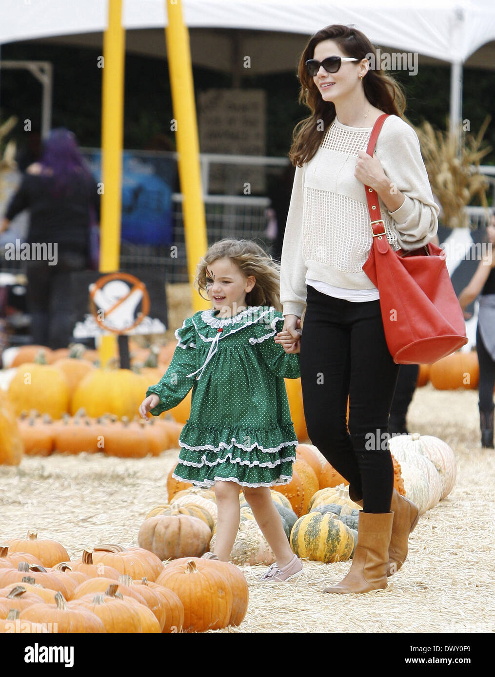 Michelle Monaghan and her daughter Willow enjoy the day at Pumpkin ...