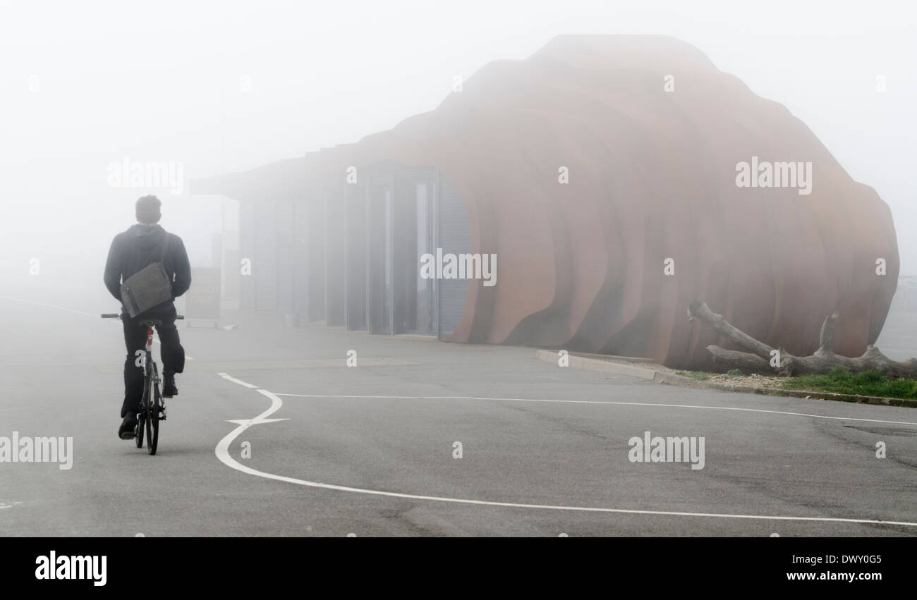 Fog cycling hi-res stock photography and images - Alamy