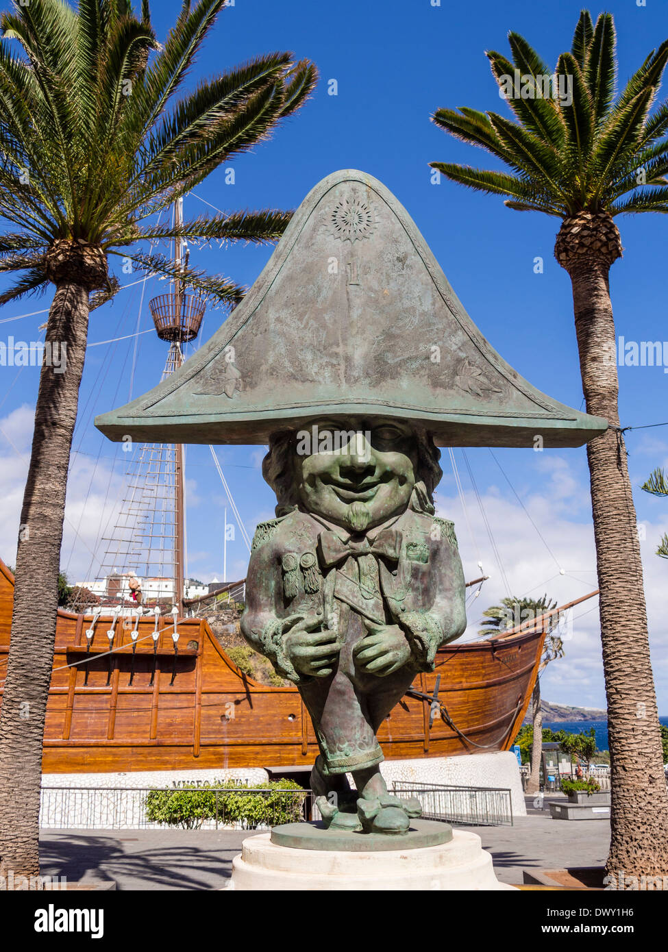 A statue of a dwarf (modelled on Napoleon) stands in front of the Museo ...