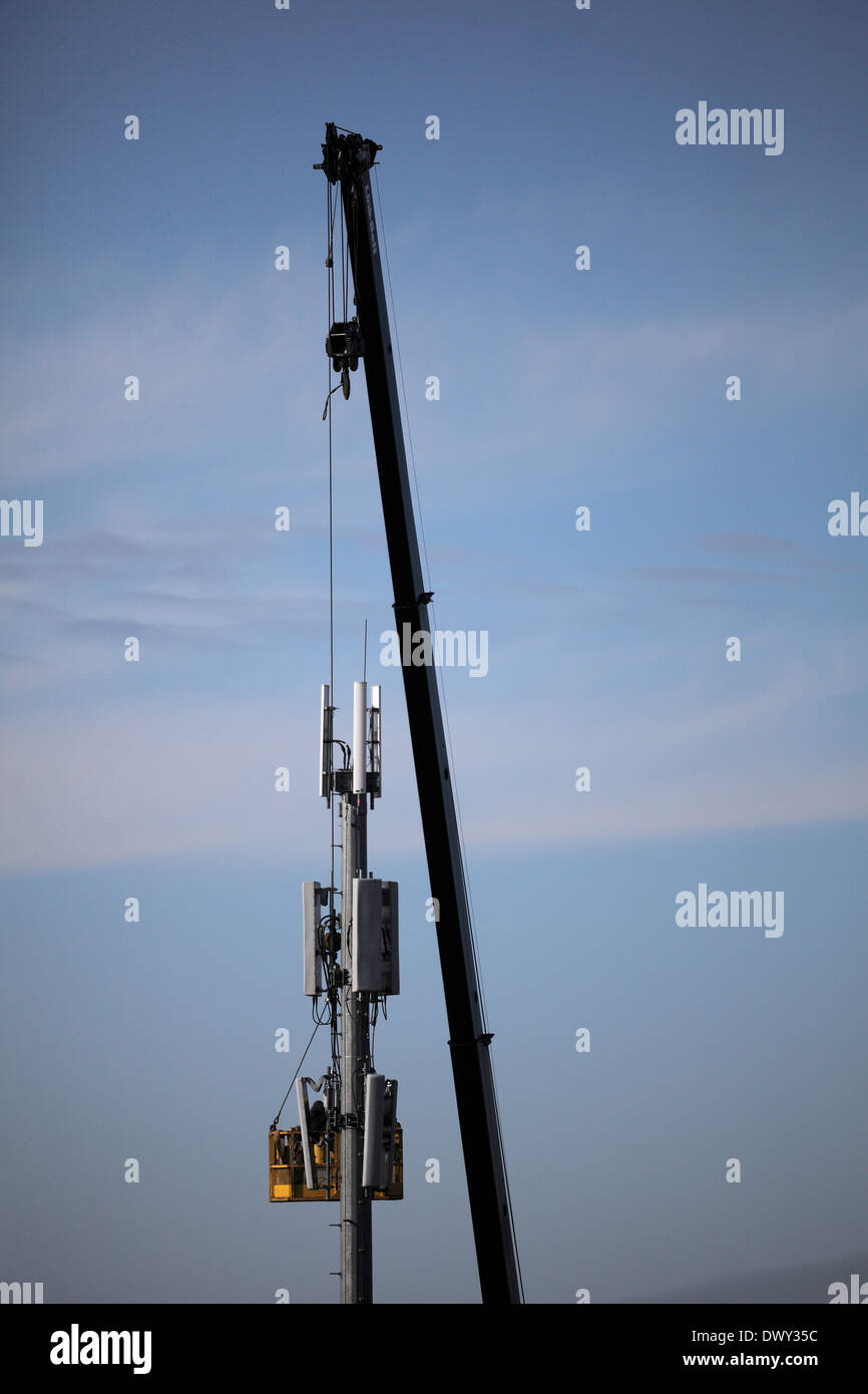 Cell tower repair hi-res stock photography and images - Alamy