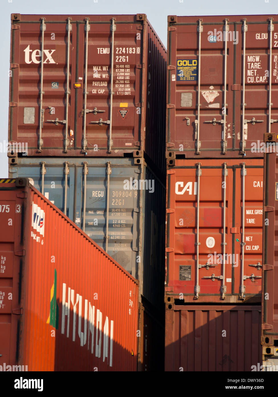 Port of Singapore container cargo terminal, one of the busiest shipping ...