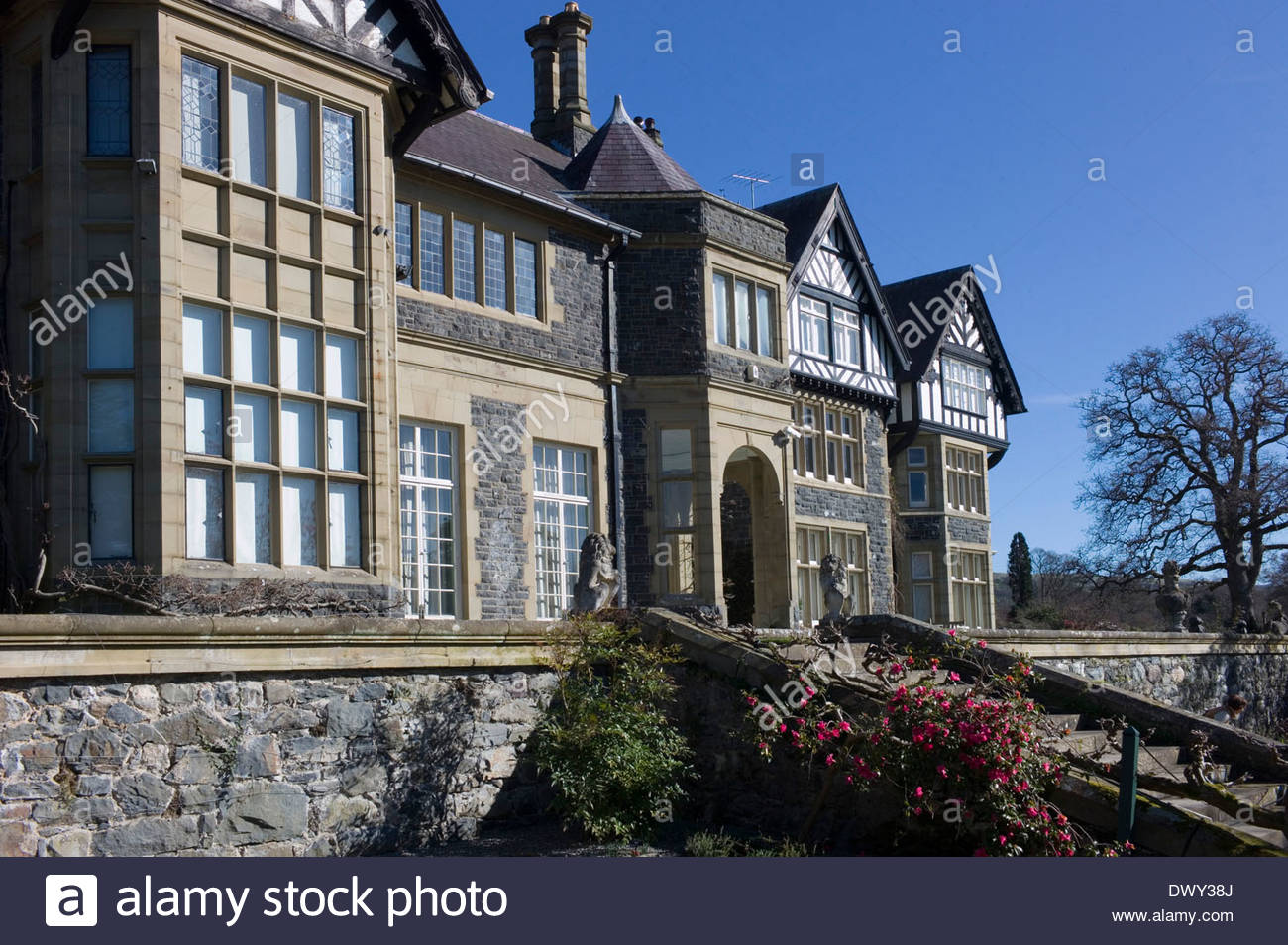 Bodnant Garden Wales High Resolution Stock Photography and Images - Alamy